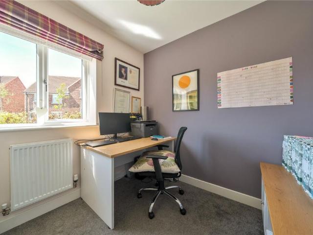 5 bedroom detached house for sale in Grainbeck Rise, Killinghall, HG3