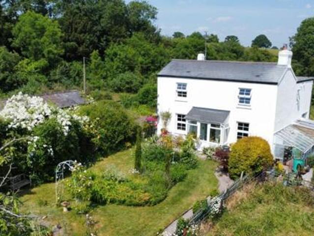 5 Bedroom Detached House For Sale In Grange Court