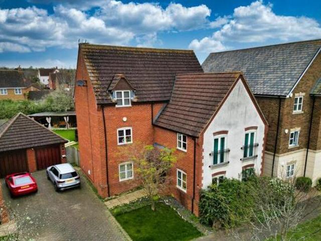 5 Bedroom Detached House For Sale In Grange Farm