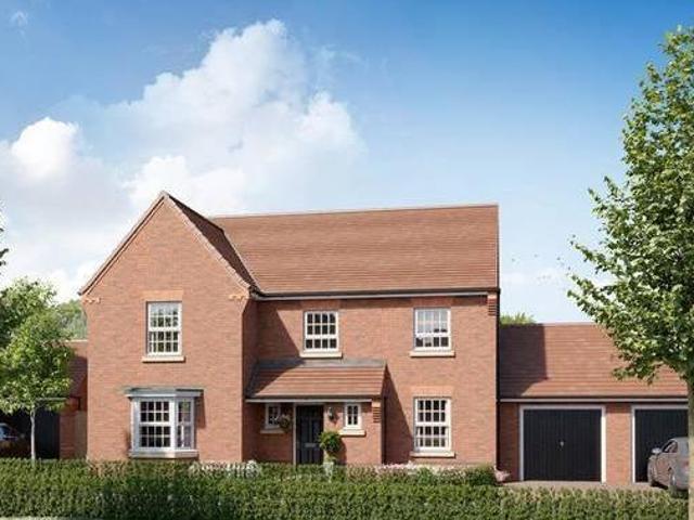 5 bedroom detached house for sale in Grange Road Tongham GU10 GU10