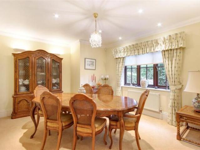 5 bedroom detached house for sale in Grassy Lane, Sevenoaks, Kent, TN13
