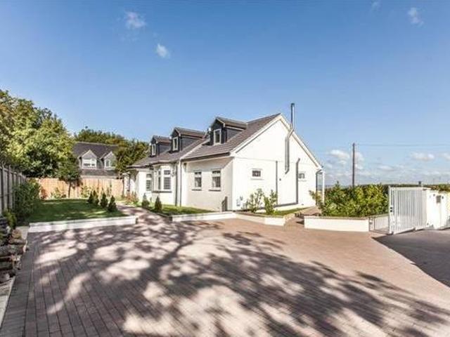 5 bedroom detached house for sale in Gravesend Road Higham Rochester Kent ME3 ME3