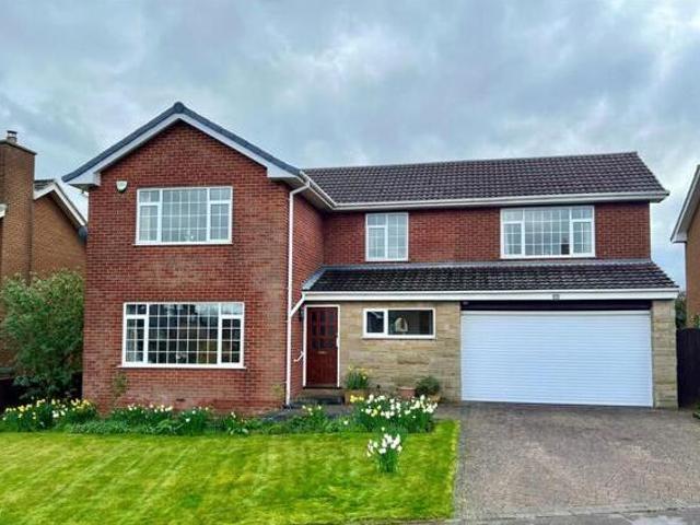 5 Bedroom Detached House For Sale In Great Ayton, Middlesbrough
