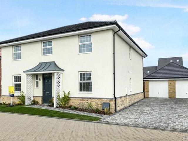 5 Bedroom Detached House For Sale In Great Bentley, Colchester