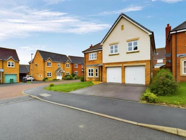 5 Bedroom Detached House For Sale In Great Glen