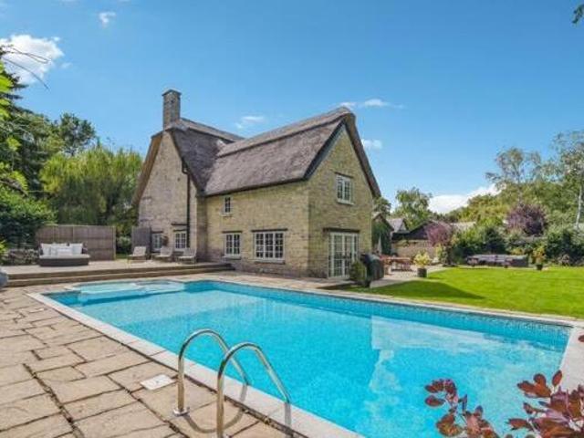 5 Bedroom Detached House For Sale In Great Linford