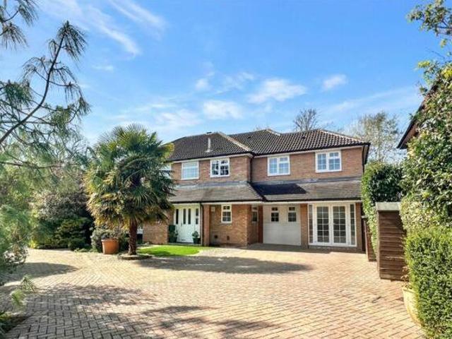 5 Bedroom Detached House For Sale In Great Linford