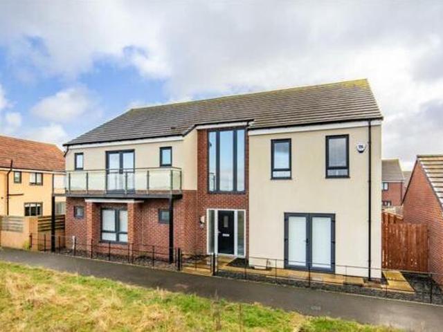 5 Bedroom Detached House For Sale In Great Park