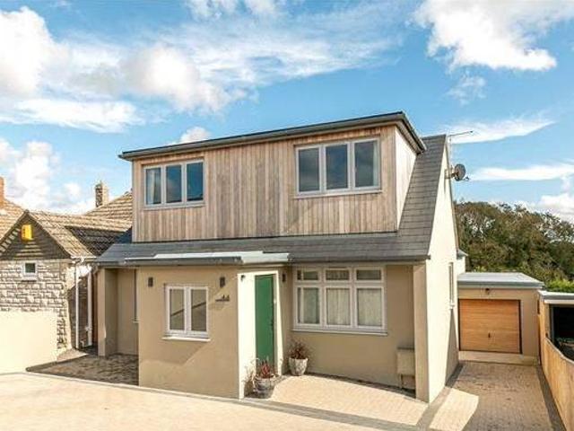 5 bedroom detached house for sale in Greenway Road Weymouth Dorset DT3