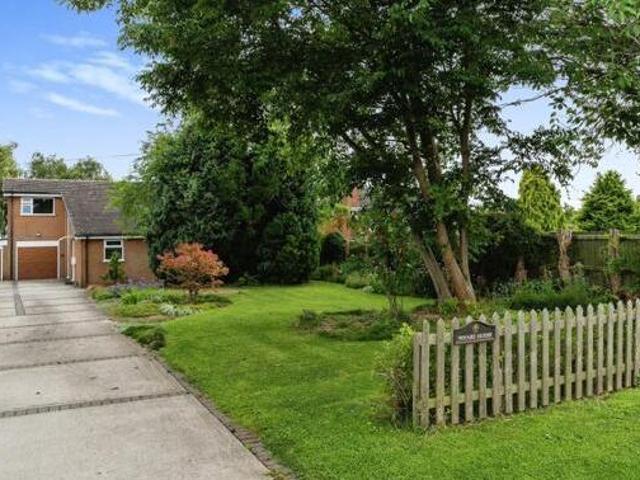 5 Bedroom Detached House For Sale In Grimsby, Lincolnshire