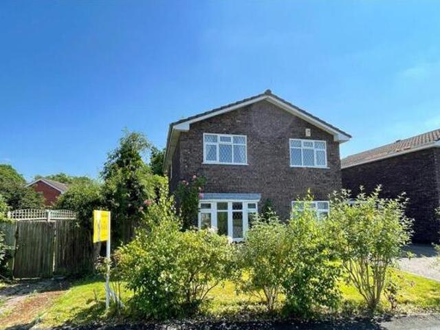 5 Bedroom Detached House For Sale In Guilden Sutton, Chester