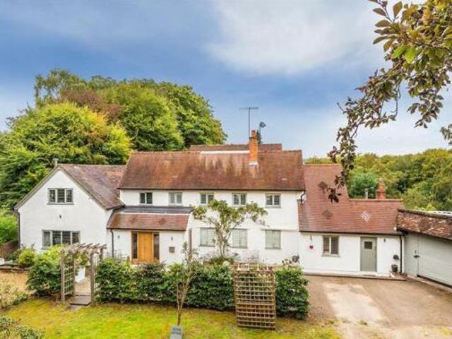5 Bedroom Detached House For Sale In Guildford, Surrey
