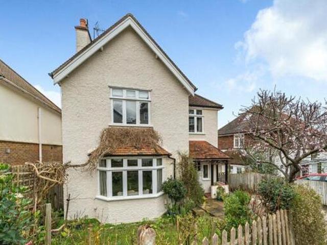 5 Bedroom Detached House For Sale In Guildford, Surrey
