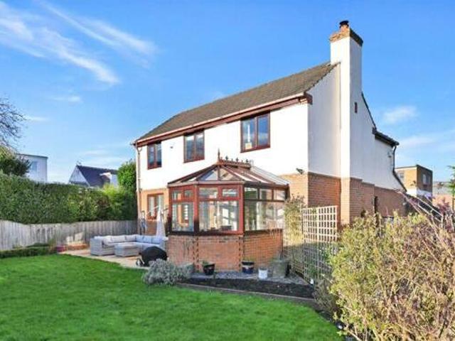 5 Bedroom Detached House For Sale In Guiseley
