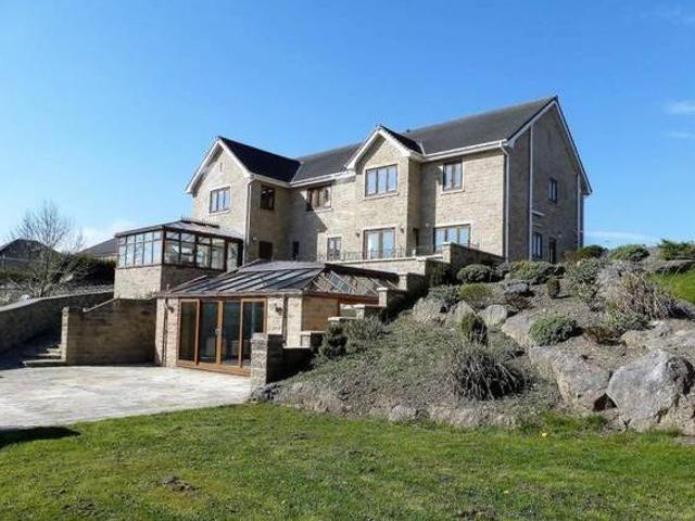 5 bedroom detached house for sale in Dove Holes Buxton SK17