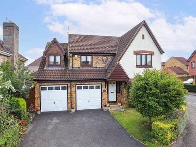 5 bedroom detached house for sale in Dobree Park Wellington TA21