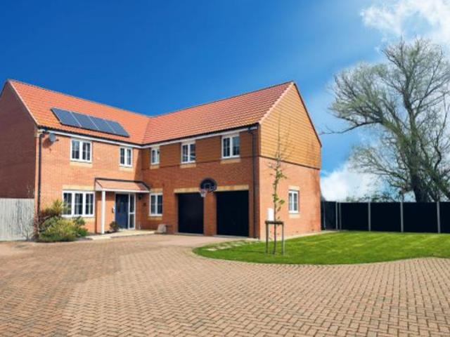 5 Bedroom Detached House For Sale In Doddington, March
