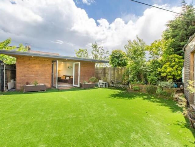 5 bedroom detached house for sale in Dominion Avenue, Leeds, LS7