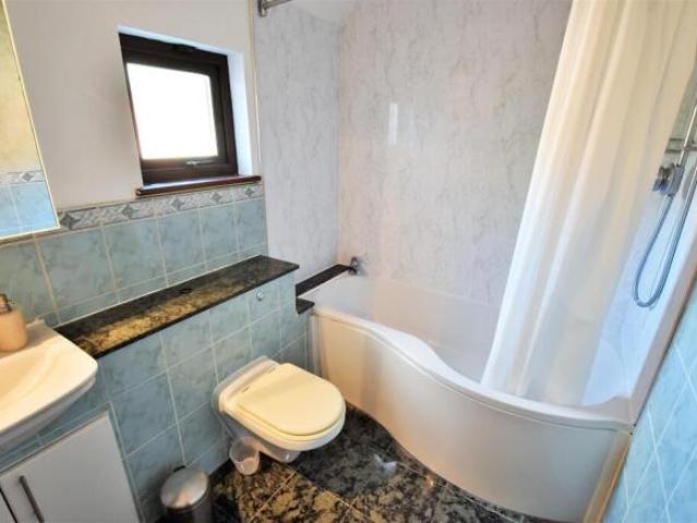 5 bedroom detached house for sale in Danson Road, Bexleyheath, DA6