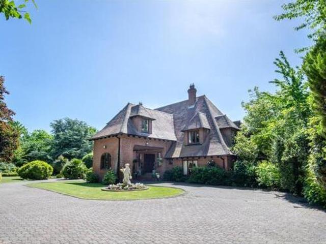5 Bedroom Detached House For Sale In Dedham, Colchester