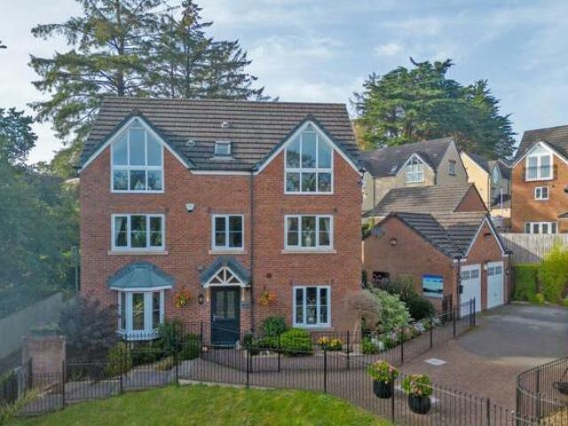 5 Bedroom Detached House For Sale In Derwen Fawr