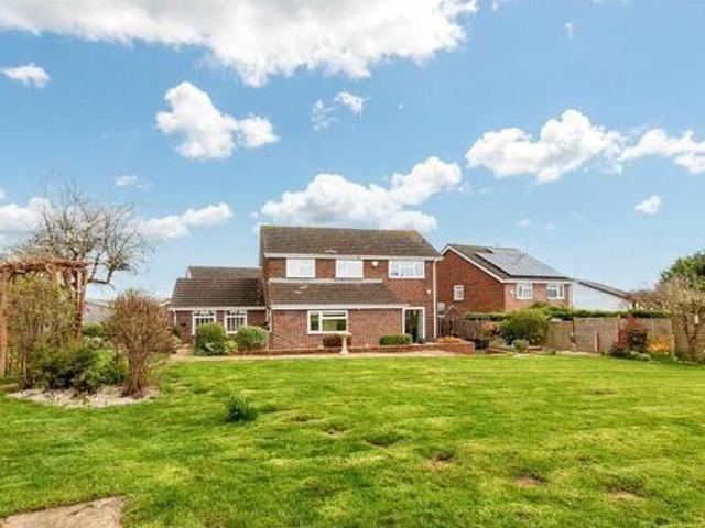 5 Bedroom Detached House For Sale In Droitwich Spa, Worcestershire