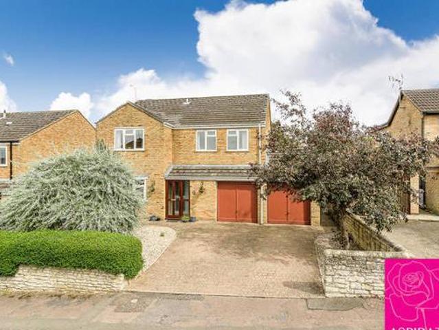 5 bedroom detached house for sale in Duchy Close Chelveston NN9