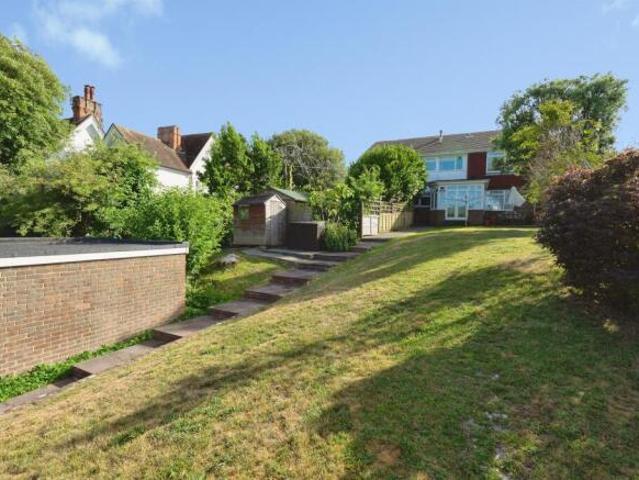 5 bedroom detached house for sale in Dukes Drive, Eastbourne, BN20