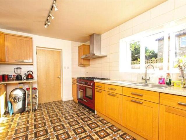 5 bedroom detached house for sale in Durnford Way, CAMBRIDGE, Cambridgeshire, CB4