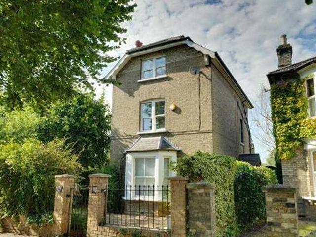 5 Bedroom Detached House For Sale In Enfield
