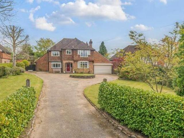 5 Bedroom Detached House For Sale In Easebourne