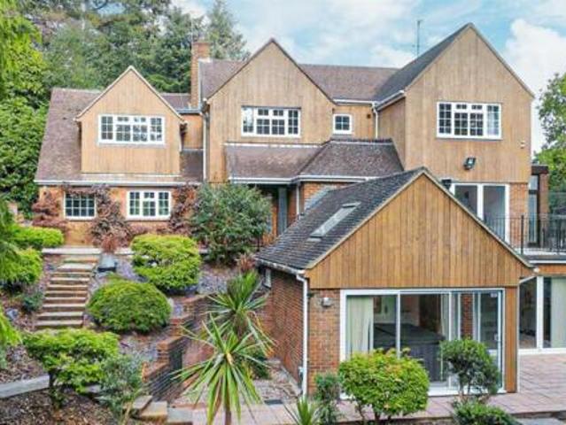 5 Bedroom Detached House For Sale In Ebdens Hill