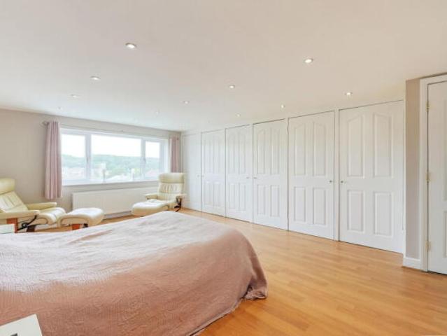 5 bedroom detached house for sale in Ecclesfield Road, Chapeltown, Sheffield, S35 1TD, S35