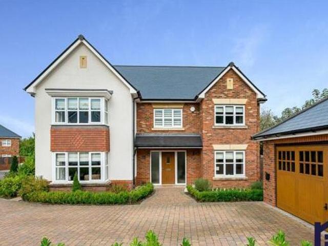5 Bedroom Detached House For Sale In Eccleston