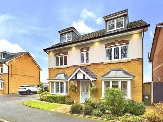 5 Bedroom Detached House For Sale In Eccleston