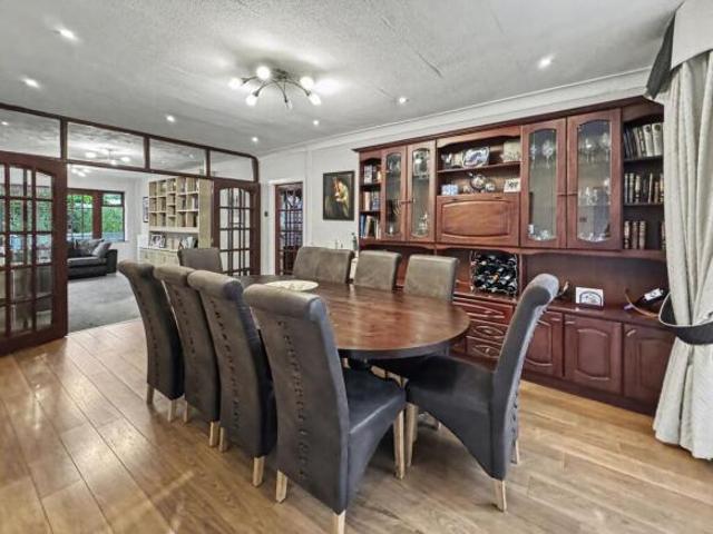 5 bedroom detached house for sale in Edenfield Road, Prestwich, M25