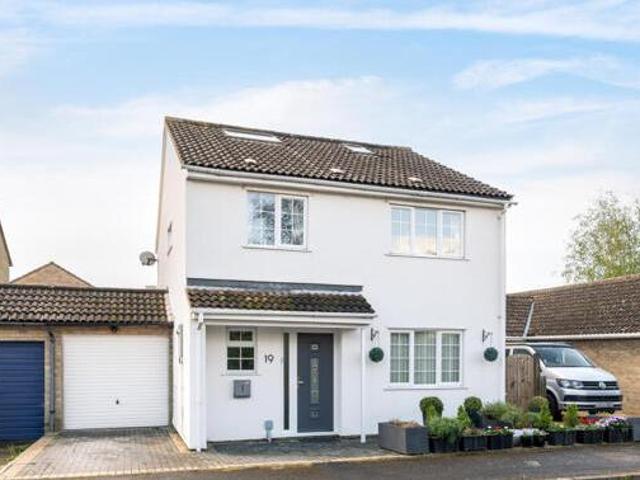 5 Bedroom Detached House For Sale In Ellington