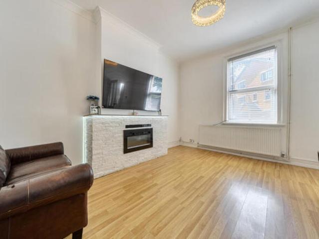 5 bedroom detached house for sale in Elm Street, Peterborough, PE2 9, PE2