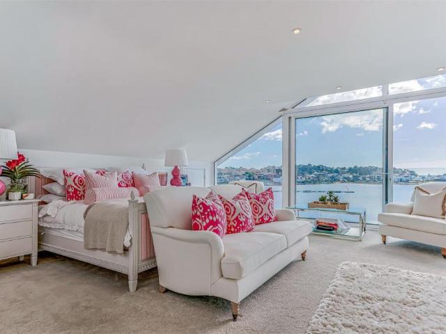 5 bedroom detached house for sale in Elms Avenue, Lilliput, BH14