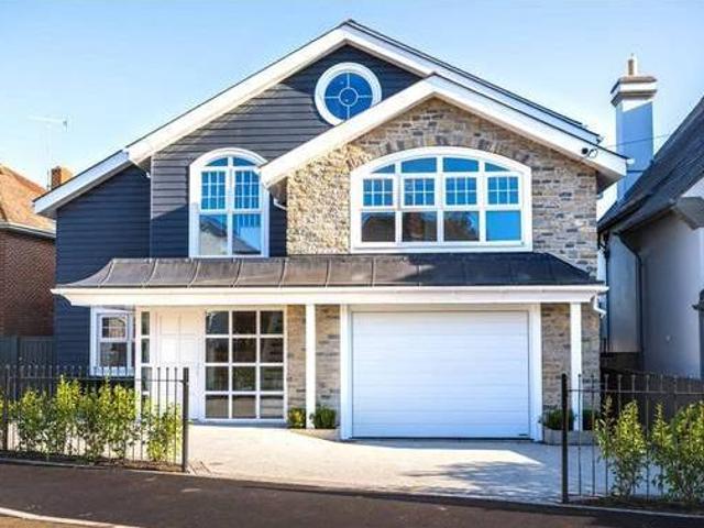5 bedroom detached house for sale in Elms Avenue Poole Dorset BH14 BH14