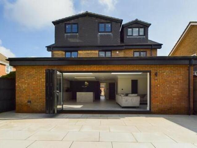 5 Bedroom Detached House For Sale In Fontwell