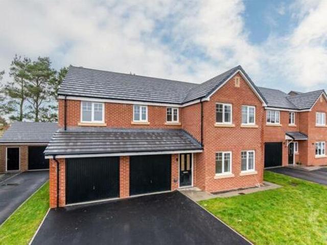 5 Bedroom Detached House For Sale In Fairmoor Meadows