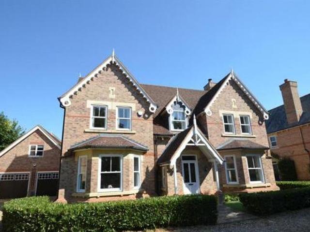 5 Bedroom Detached House For Sale In Fairfield