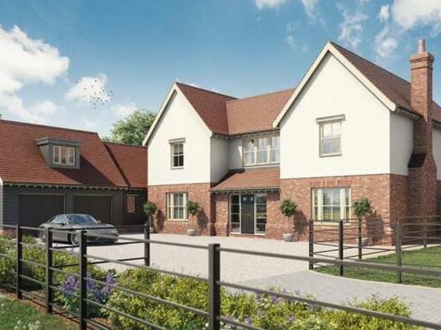 5 bedroom detached house for sale in Fairway View Rectory Road CM77