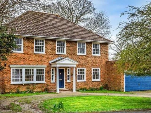 5 Bedroom Detached House For Sale In Fetcham