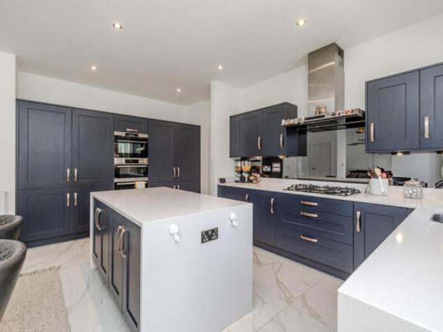 5 bedroom detached house for sale in Finch Mews, Throckley, Newcastle upon Tyne, NE15