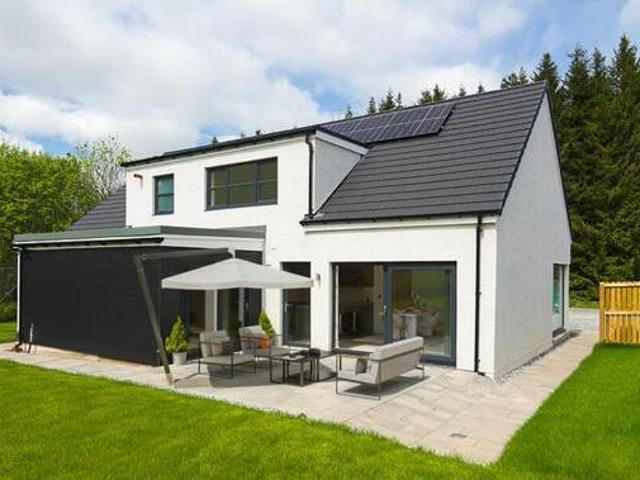 5 Bedroom Detached House For Sale In Fintry