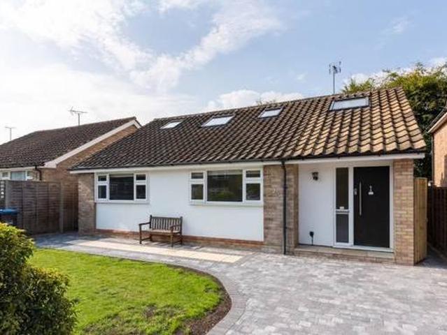 5 bedroom detached house for sale in Fir Tree Way Hassocks West Sussex BN6 8BU BN6