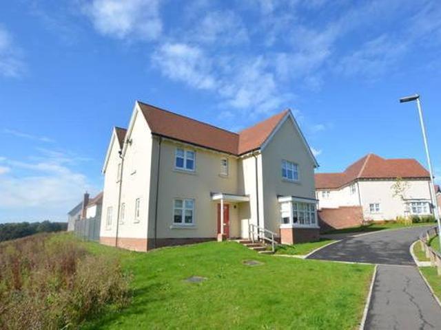 5 bedroom detached house for sale in Franklin Drive Elsenham CM22