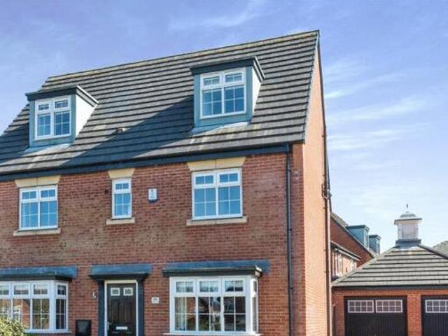 5 Bedroom Detached House For Sale In Fulwood, Preston
